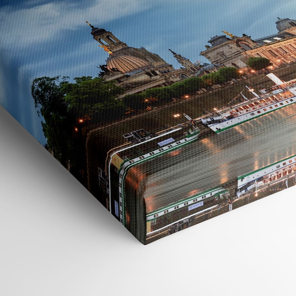 Leinwand (00534) Dresden Skyline im Sturm | ddpix.de